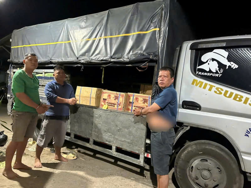 Triệt phá vụ vận chuyển hơn 600kg pháo lậu từ Campuchia về Việt Nam
