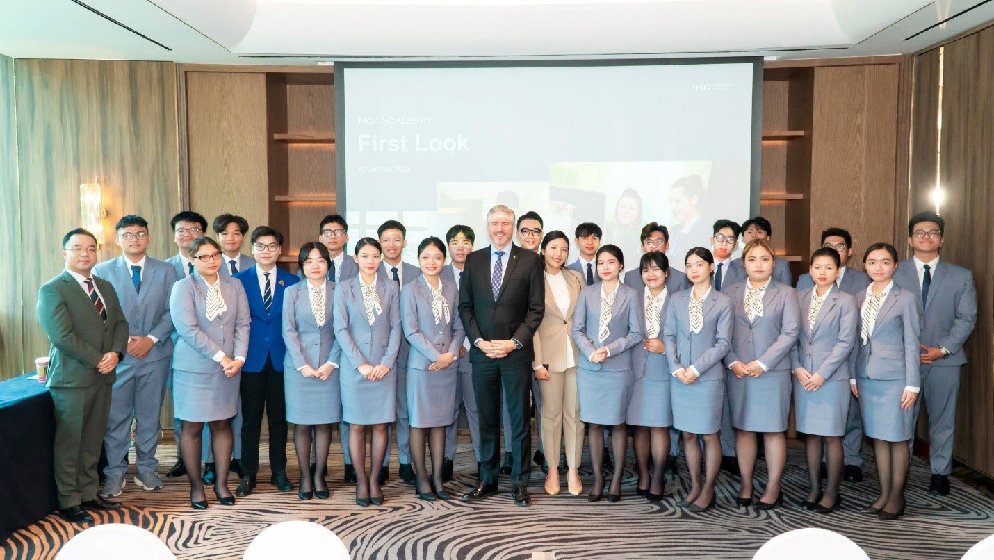 Chương trình Hoa Sen Elite – Nâng tầm chất lượng nhân lực du lịch hội ...