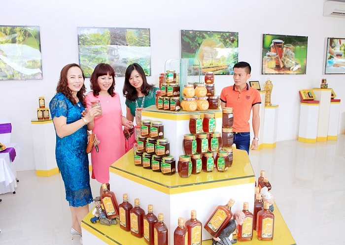 Lê Thị Nga - Nữ hoàng Thương hiệu Việt Nam ngành Thực phẩm với Ong Tam ...