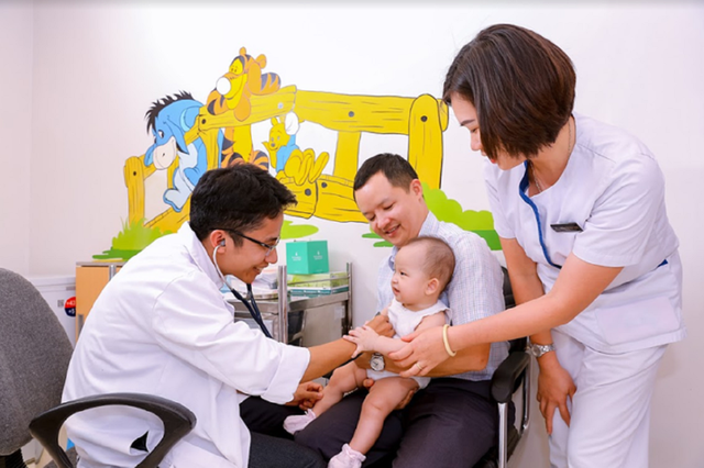 Điều cha mẹ cần biết: Trẻ dưới 6 tuổi cần khám sức khỏe định kỳ ít nhất ...