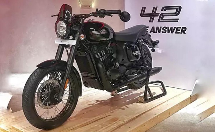 Jawa 42 2025 trình làng, mạnh hơn Honda Reble 300 mà giá chỉ 52 triệu đồng
