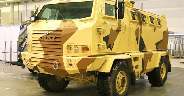 Cận cảnh 'xế hộp' chống mìn chuyên dụng krAZ-HULK