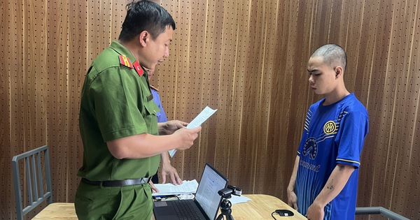 Khởi tố đối tượng dùng dao cướp tài sản của tài xế xe Grab