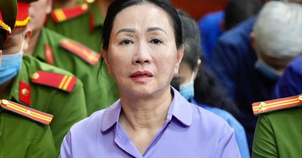 Tiết lộ tiền “thù lao” mỗi lần tài xế chuyển tiền cho Trương Mỹ Lan