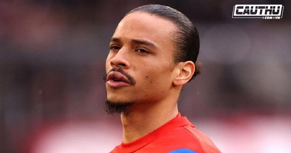 Hình ảnh môi Sane sưng và tím bầm do bị Mane đấm