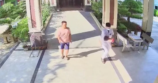 Bé 31 tháng tuổi tím tái sau tiêm loại kháng sinh rất phổ biến