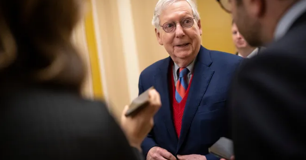 Ông Mitch McConnell phá kỷ lục lãnh đạo tại Thượng viện Mỹ