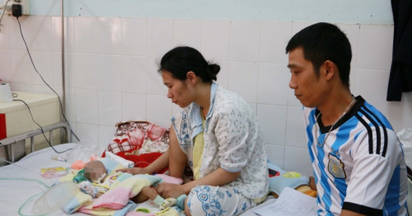 Cả nhà hoảng hốt khi siêu âm kết quả bình thường, sinh con dị tật